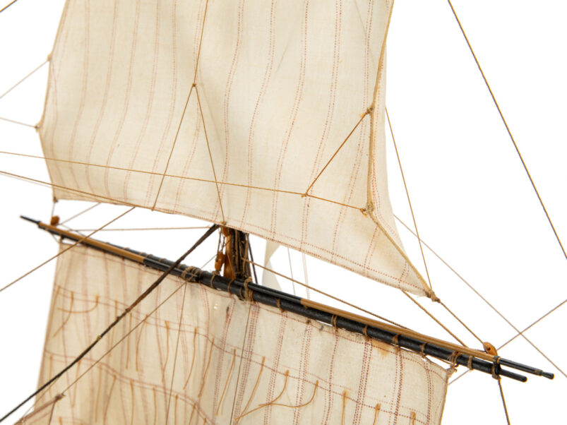 La FLORE - Maquette de Bateau Déjà Montée - Mistral Maquettes