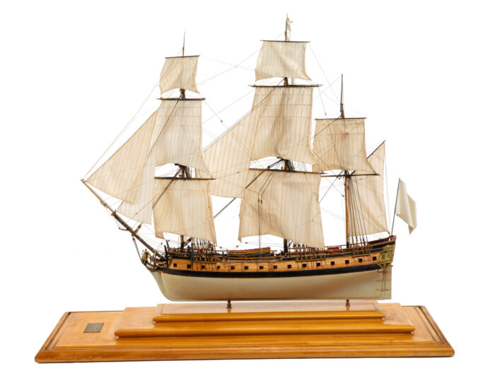 La FLORE - Maquette de Bateau Déjà Montée - Mistral Maquettes