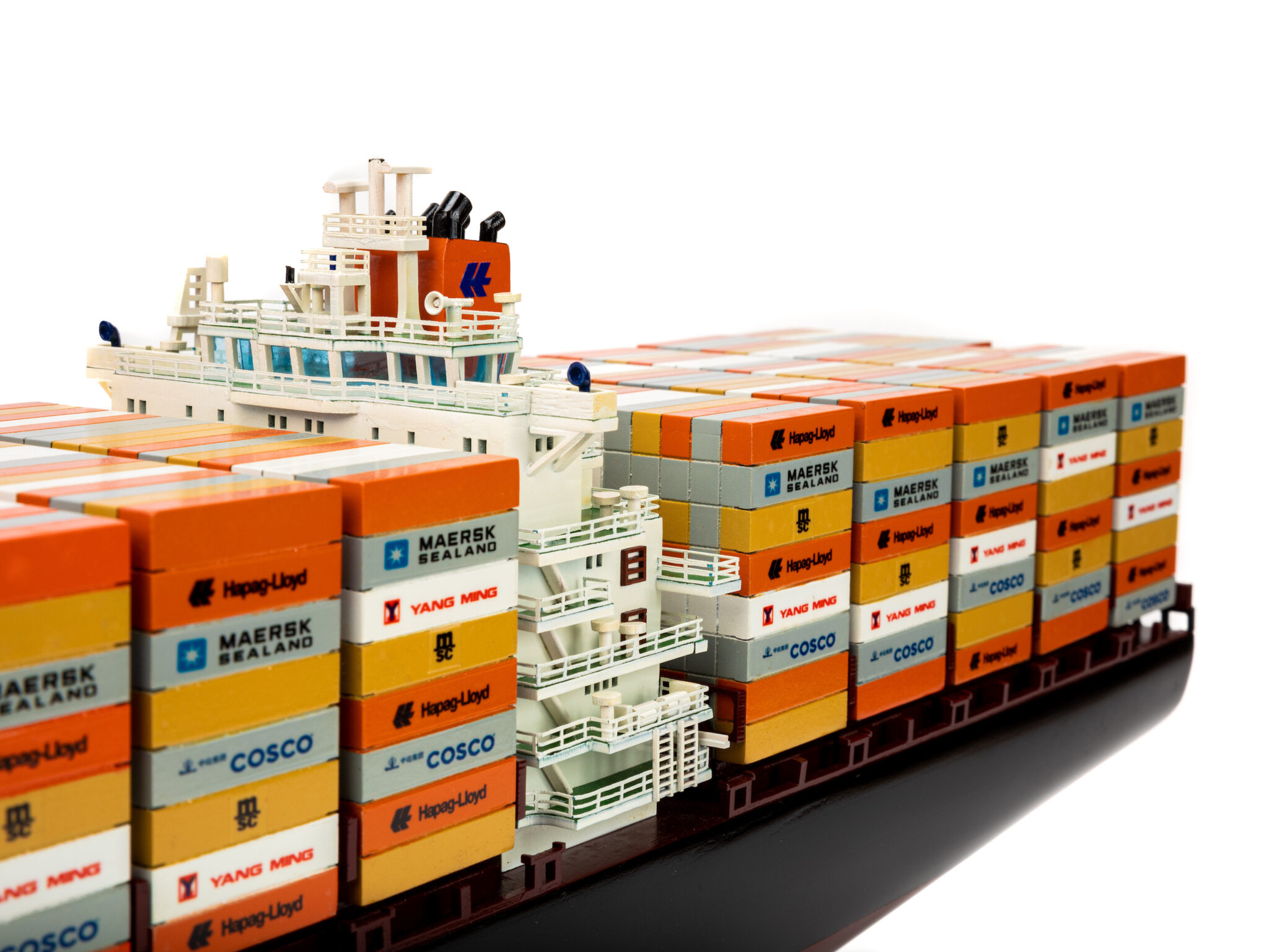 Maquette du Porte-Conteneur Colombo Express · En Bois · Déjà Monté