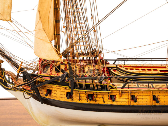 La Flore (1756) - Maquette de Bateau Déjà Montée - Mistral Maquettes